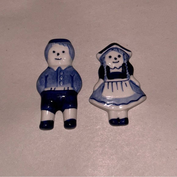 Delft | Accents | Vintage Porcelain Delft Blue Refrigerator Magnets ...